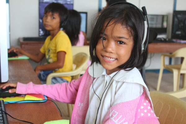 Parents' Guide to DepEd Commons Online Learning - TeacherPH
